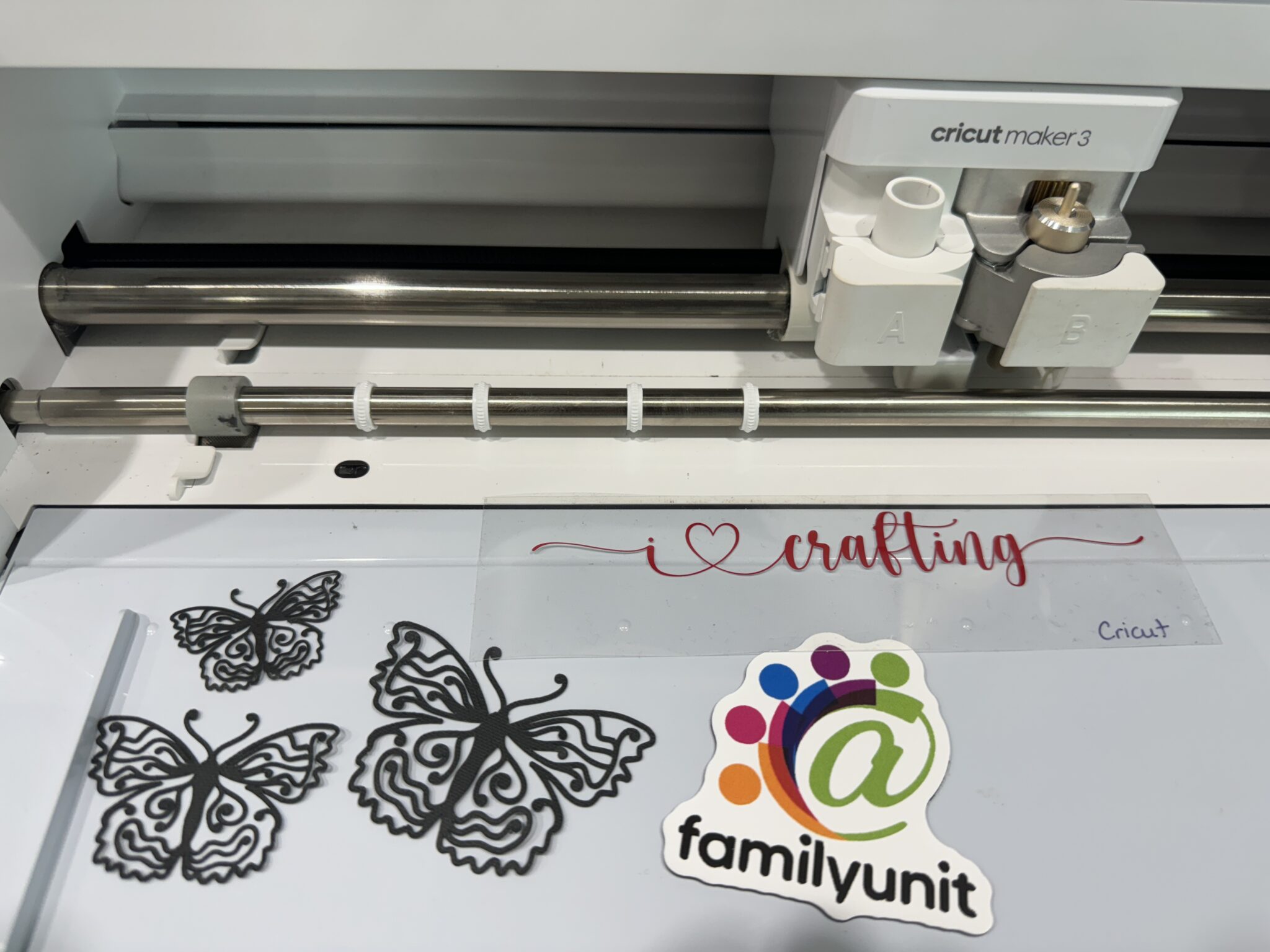 The Best Crafting Cutting Machine for Beginners – Fresh and Felicia